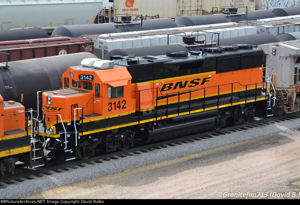 BNSF 3142
